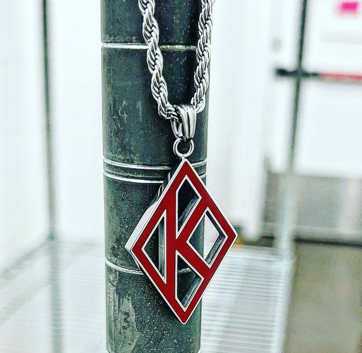 ΚΑΨ Floating K Red & Silver Necklace – NUPE KAVE
